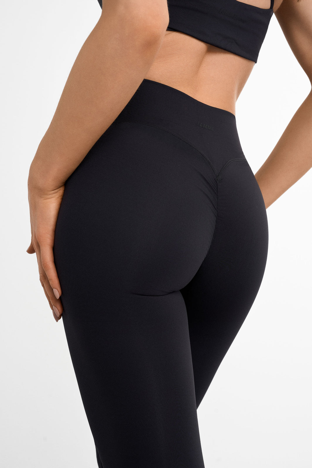 Peach Tights | Størst på Scrunch i Norge | Tights & Topper – Famme
